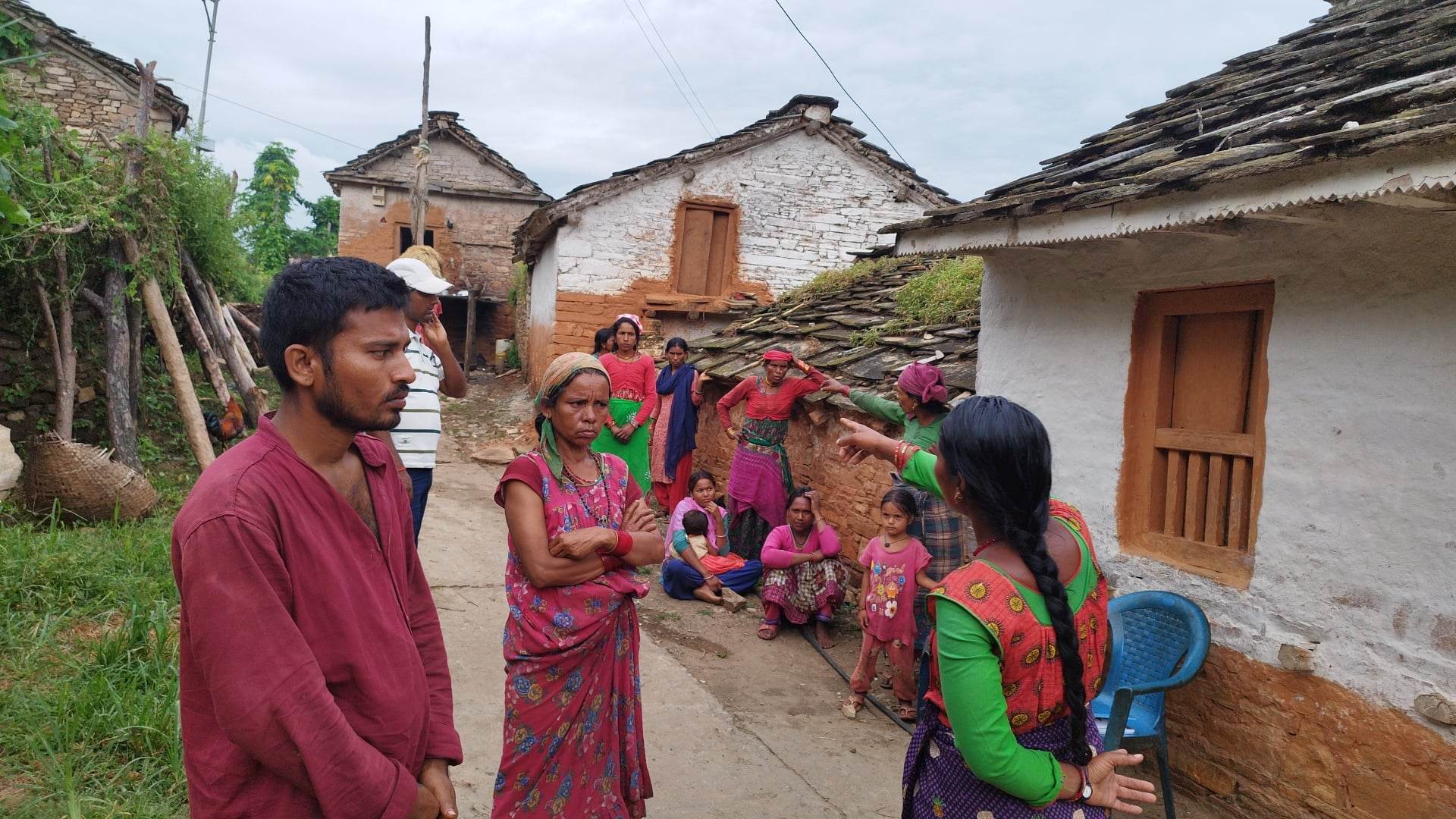 पुर्नस्थापनामा समेटिएनन् हलिया परिवार – Muluk News